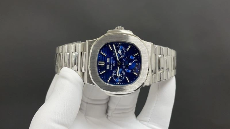 Bargain PATEK PHILIPPE Watches