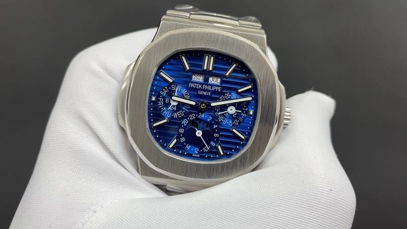 Bargain PATEK PHILIPPE Watches