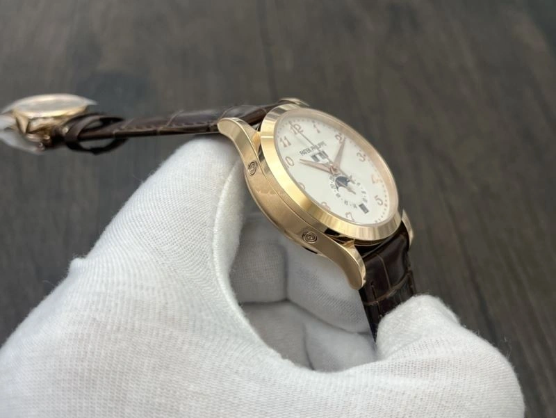 Brand-authenticated PATEK PHILIPPE Watches
