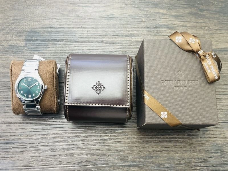 PATEK PHILIPPE Watches