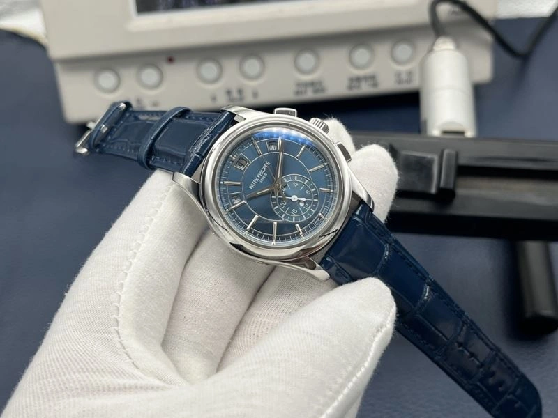 PATEK PHILIPPE Watches