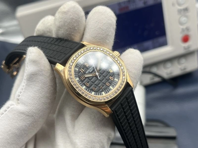 PATEK PHILIPPE Watches