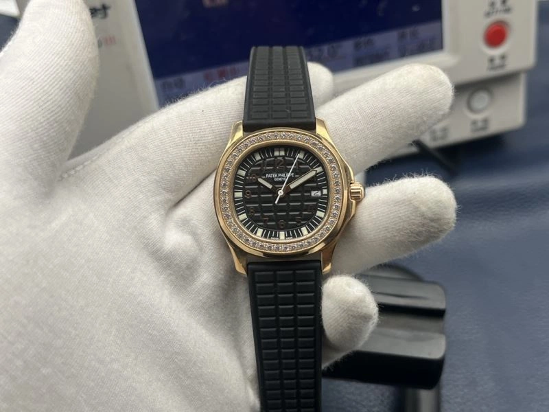 Top mirror PATEK PHILIPPE Watches