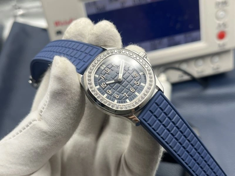PATEK PHILIPPE Watches
