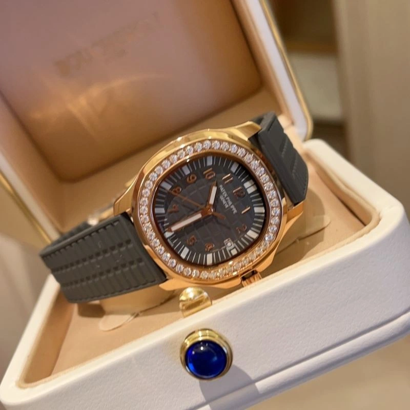 PATEK PHILIPPE Watches