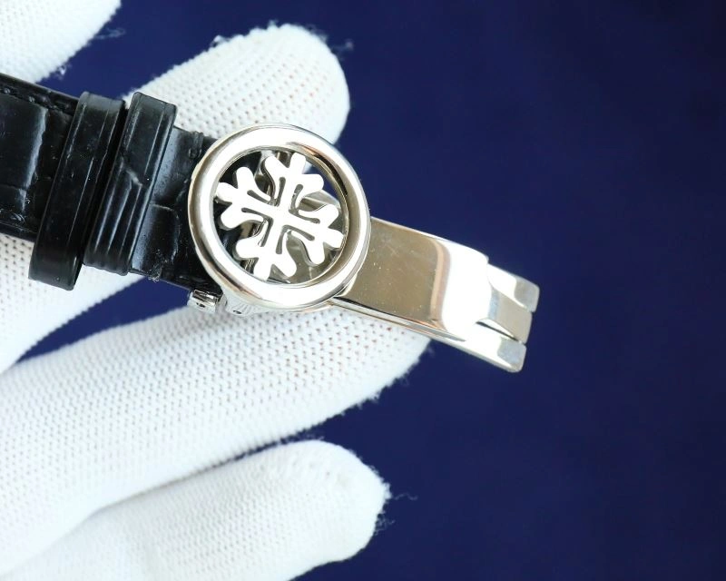 Brand-authenticated PATEK PHILIPPE Watches
