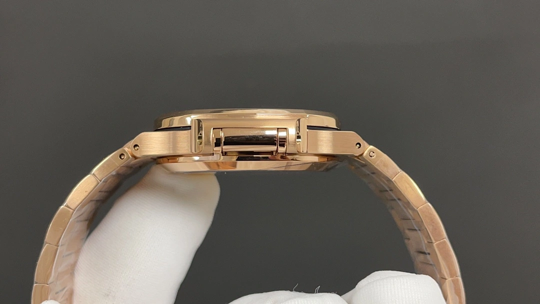 Indistinguishable PATEK PHILIPPE Watches