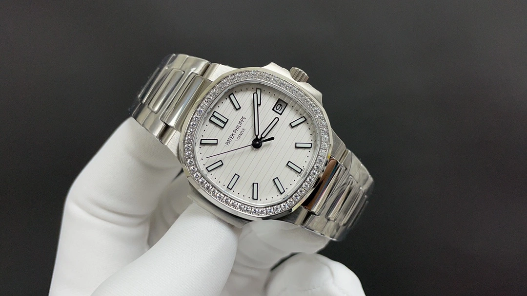 Brand-authenticated PATEK PHILIPPE Watches