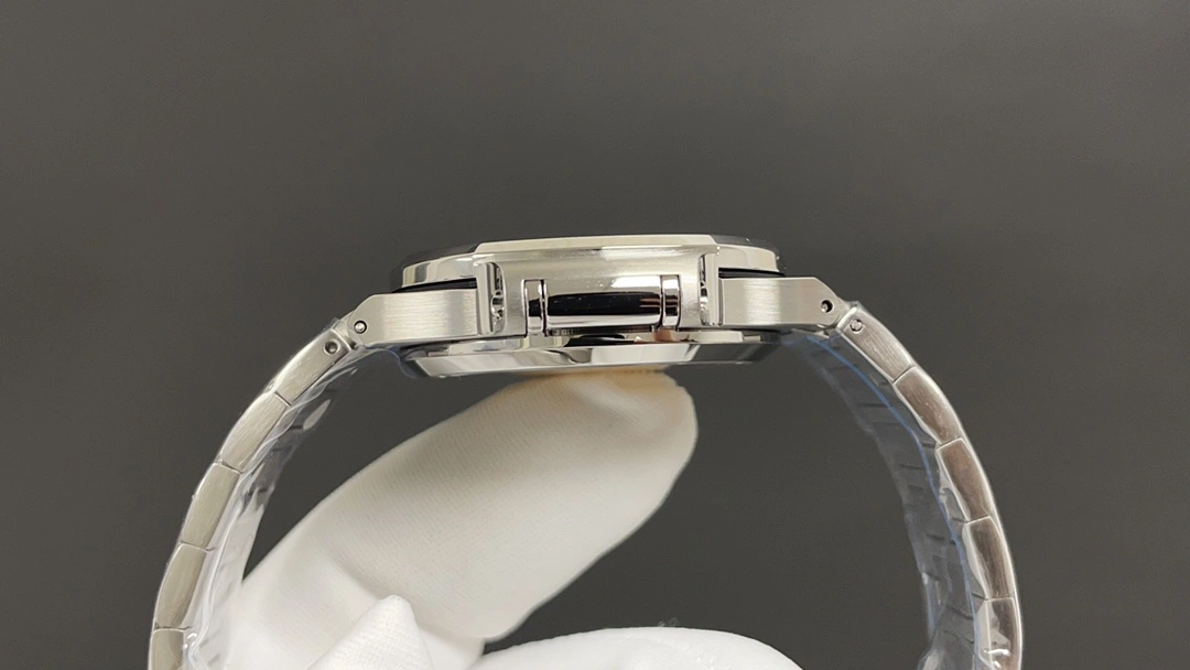 Brand-authenticated PATEK PHILIPPE Watches