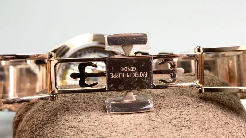 Bargain PATEK PHILIPPE Watches