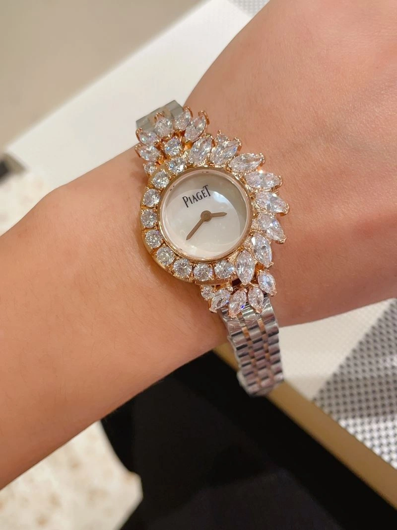 Inexpensive PIAGET Watches