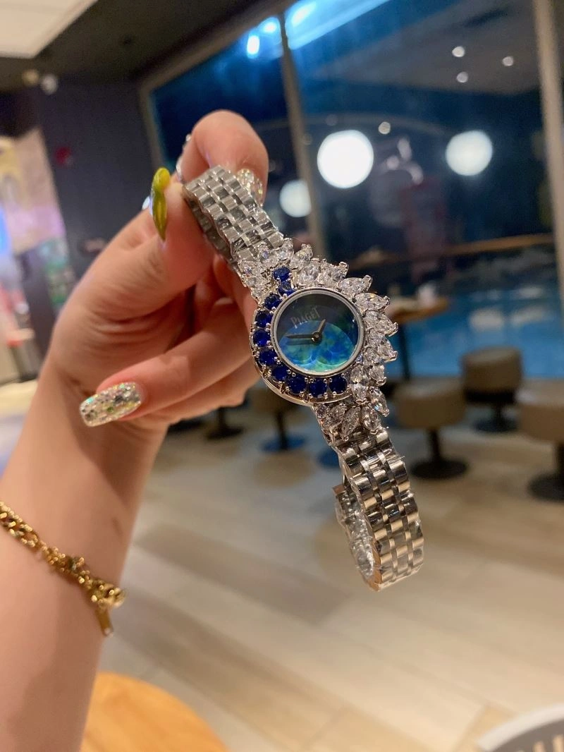 Inexpensive PIAGET Watches