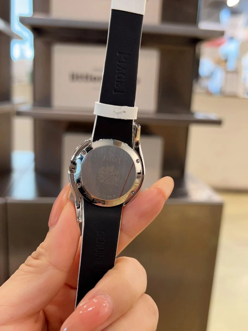 Low-cost PIAGET Watches