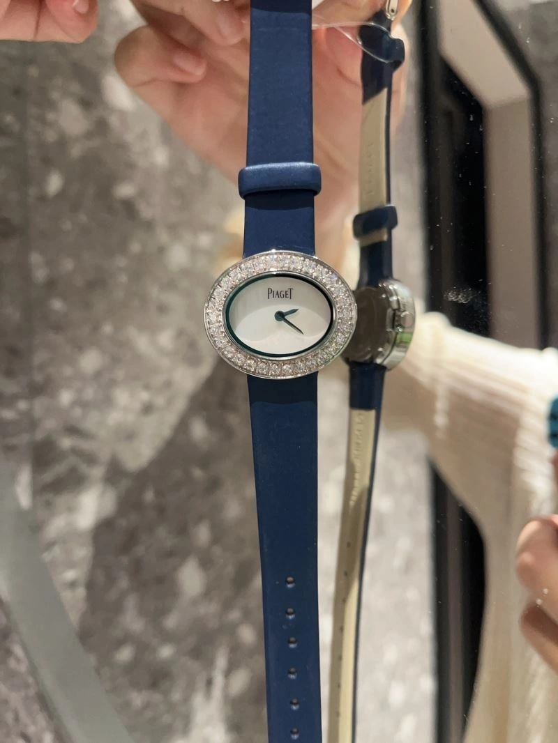 PIAGET Watches