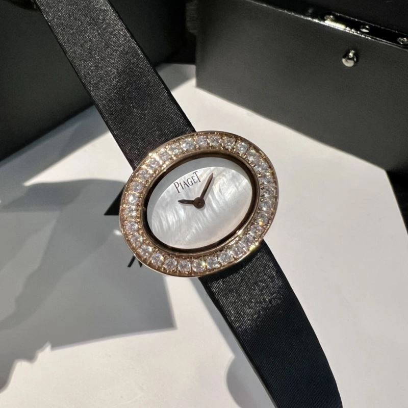 Low-cost PIAGET Watches