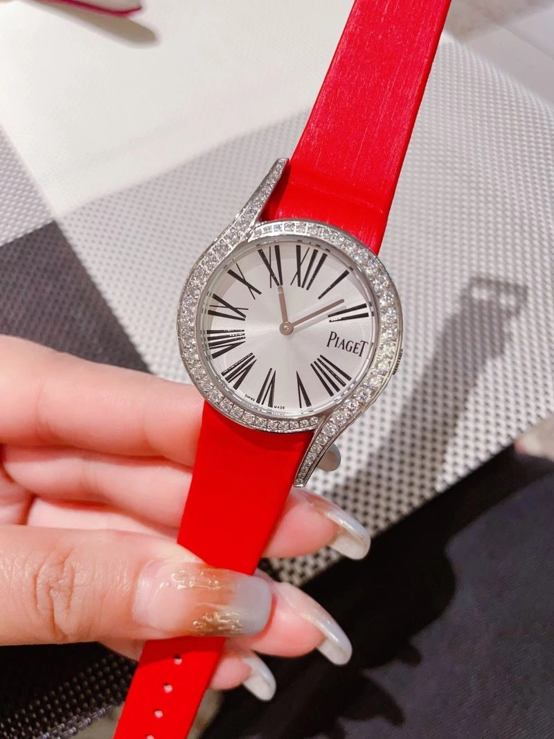 Exact replica PIAGET Watches