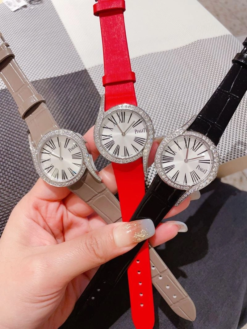 Exact replica PIAGET Watches