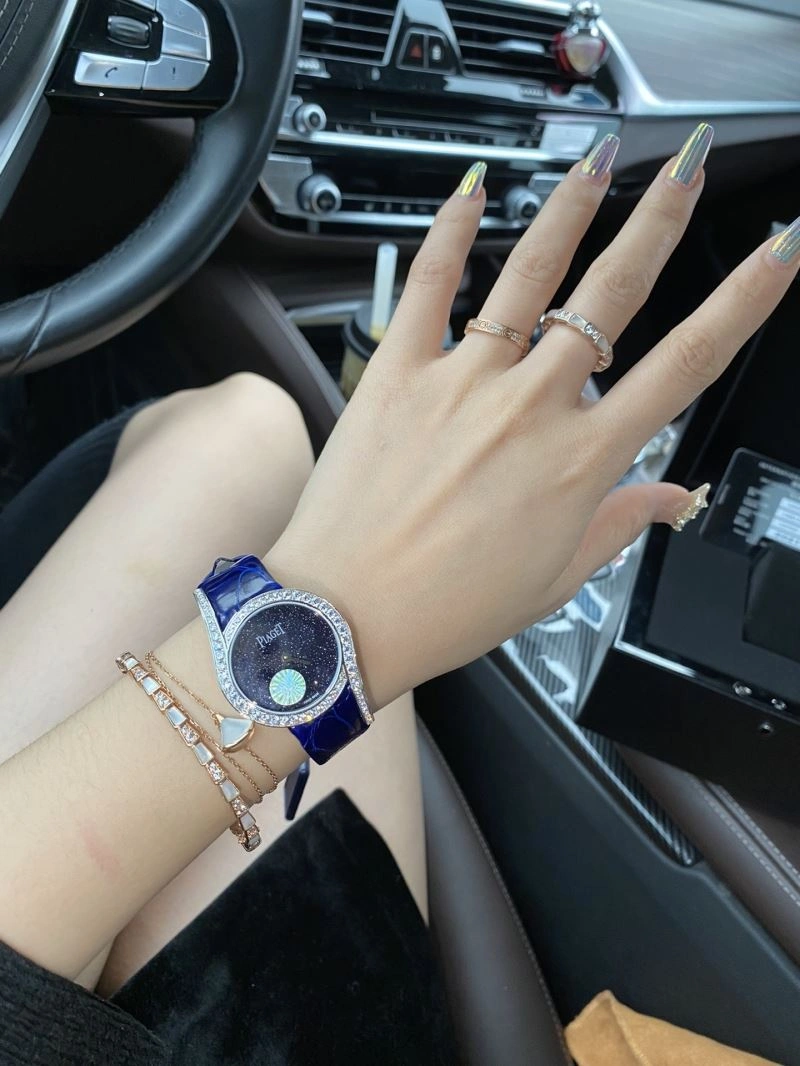 Low-cost PIAGET Watches
