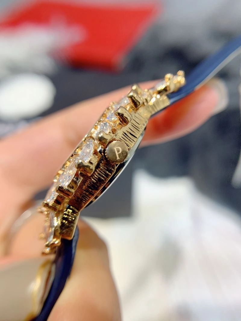 Low-cost PIAGET Watches