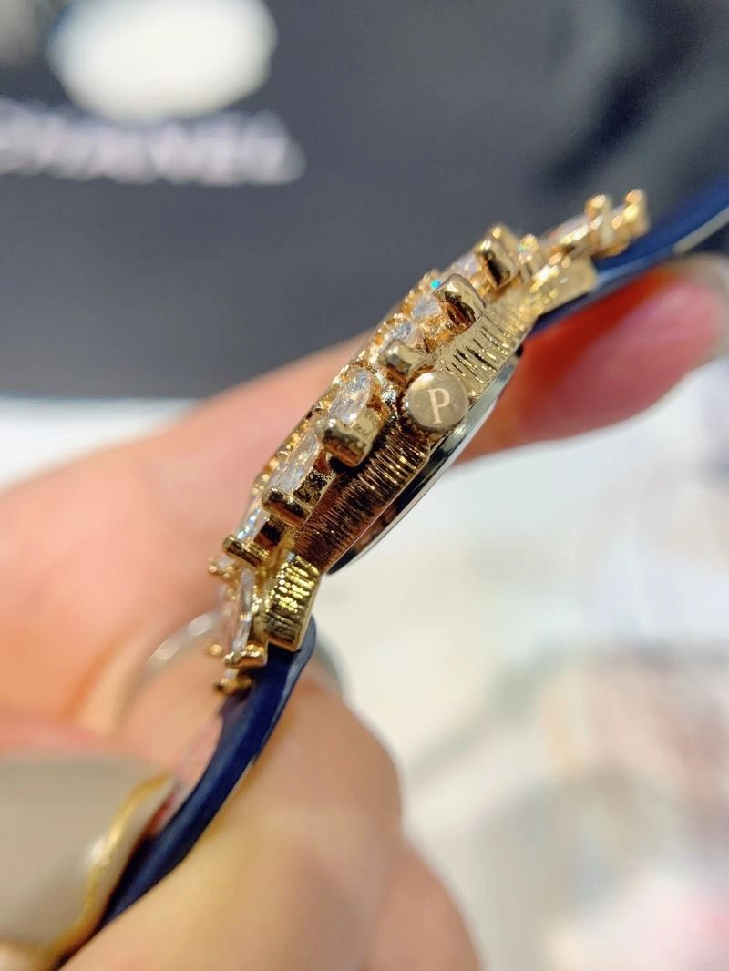 Low-cost PIAGET Watches