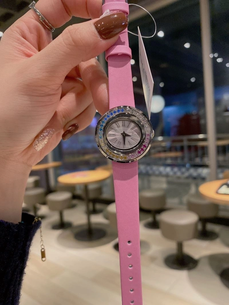 Inexpensive PIAGET Watches