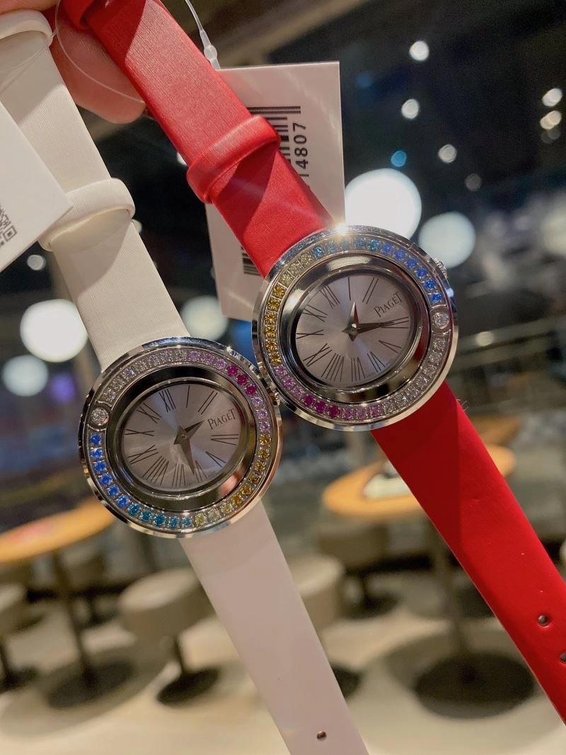 Inexpensive PIAGET Watches
