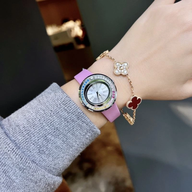 Exact replica PIAGET Watches