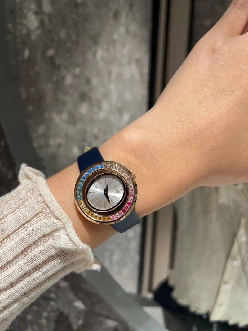 Brand-authenticated PIAGET Watches