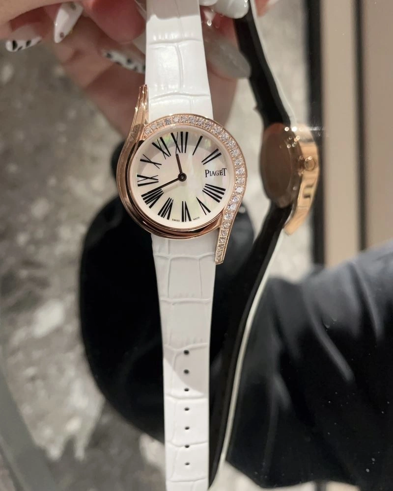 PIAGET Watches