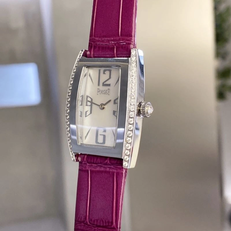 Indistinguishable PIAGET Watches