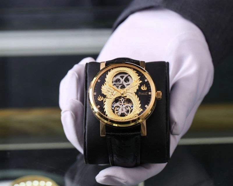 Indistinguishable PIAGET Watches