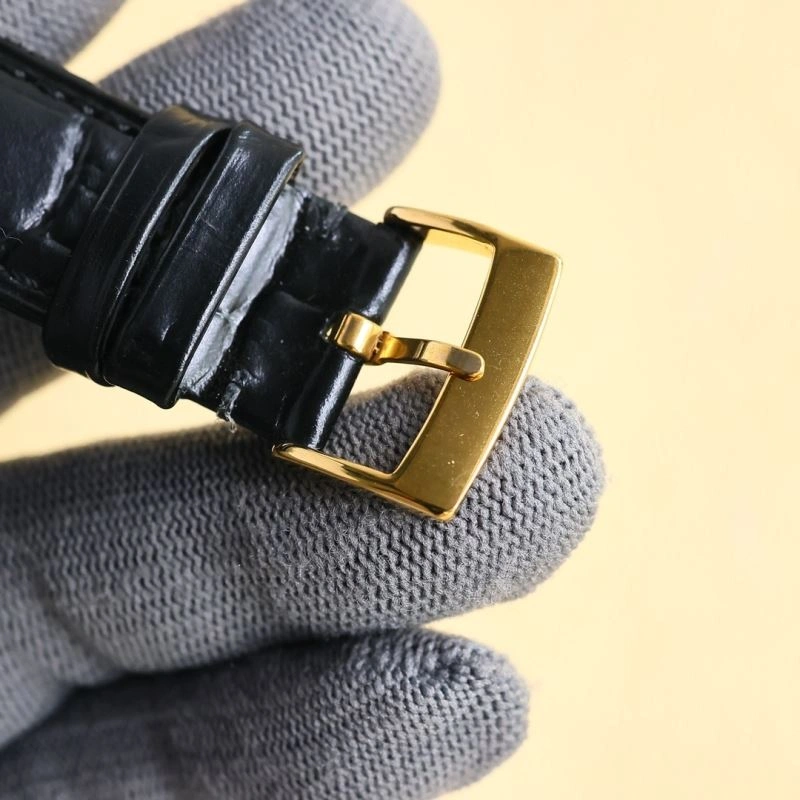 Exact replica PIAGET Watches