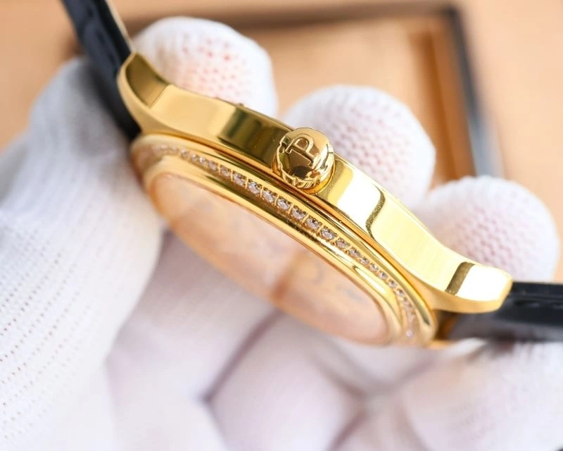 Brand-authenticated PIAGET Watches