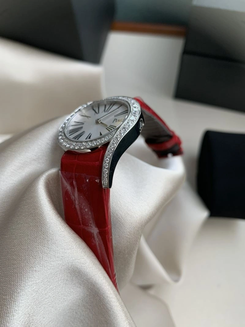 Cut-rate PIAGET Watches