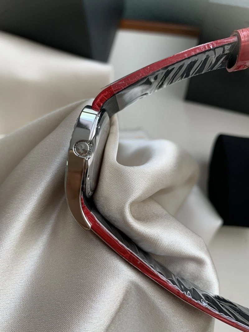 Cut-rate PIAGET Watches