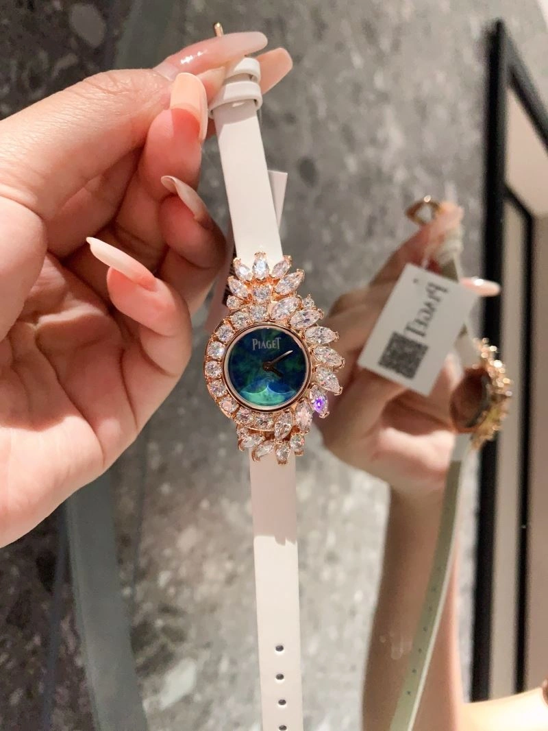 Inexpensive PIAGET Watches