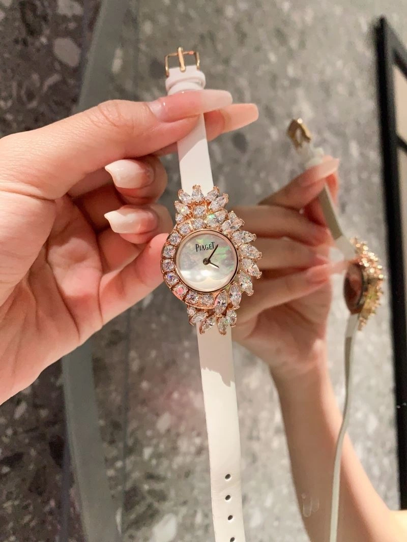 Inexpensive PIAGET Watches