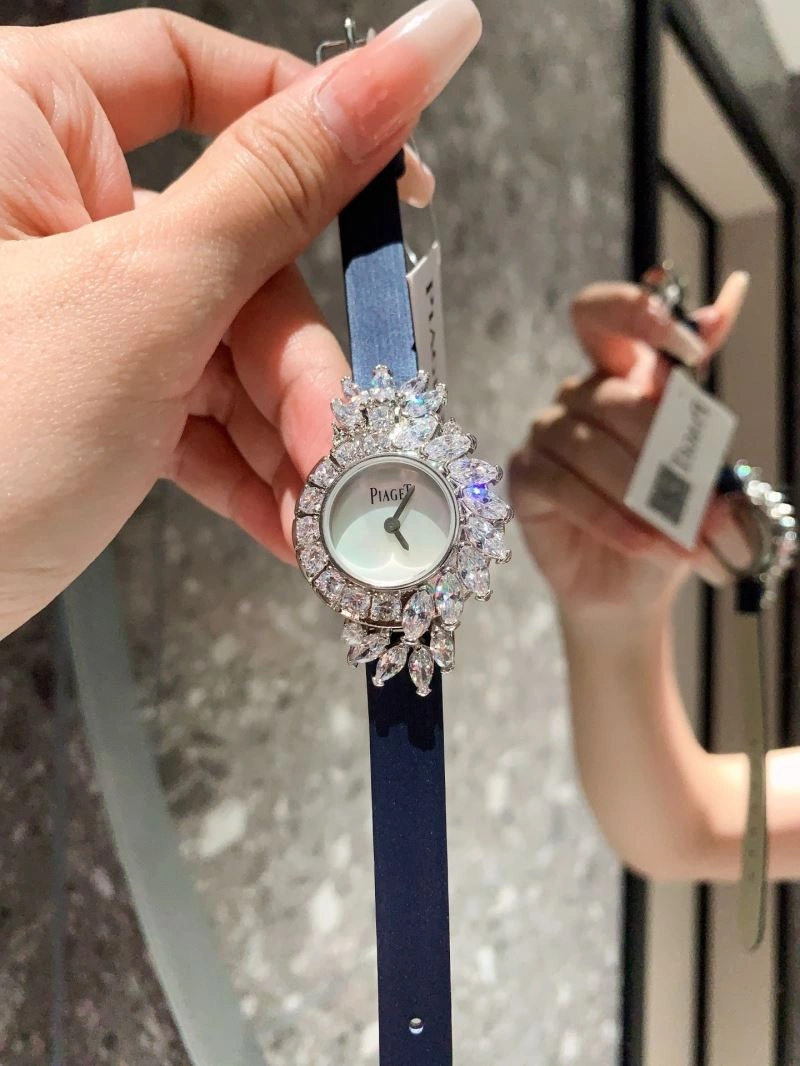 Low-cost PIAGET Watches