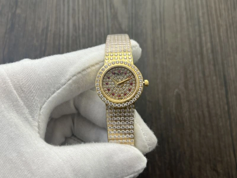 Exact replica PIAGET Watches