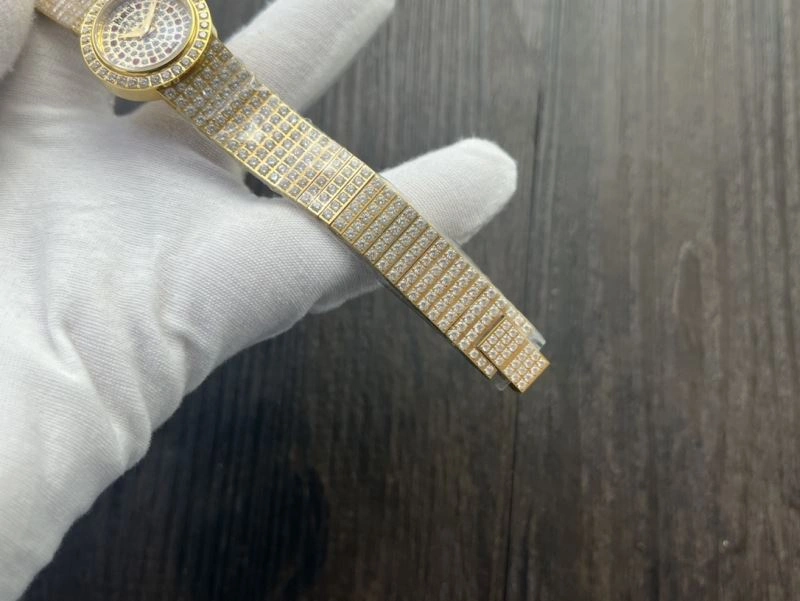 Exact replica PIAGET Watches