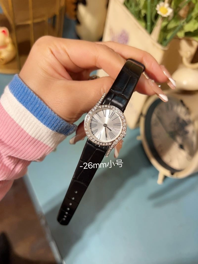 Exact replica PIAGET Watches