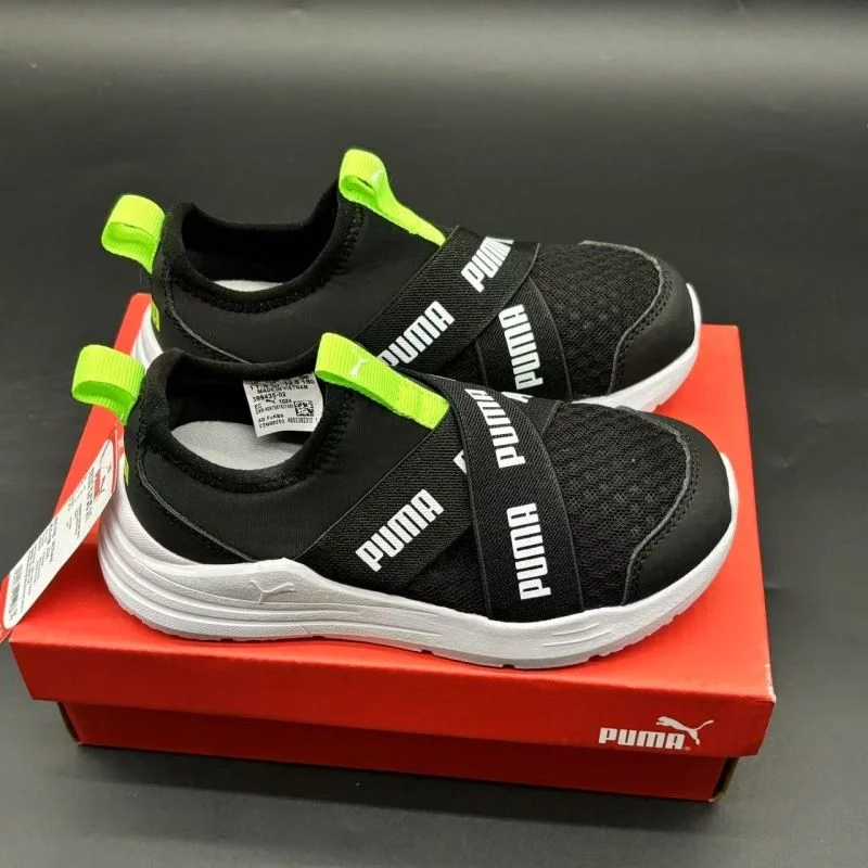 Accurate model PUMA SHOES