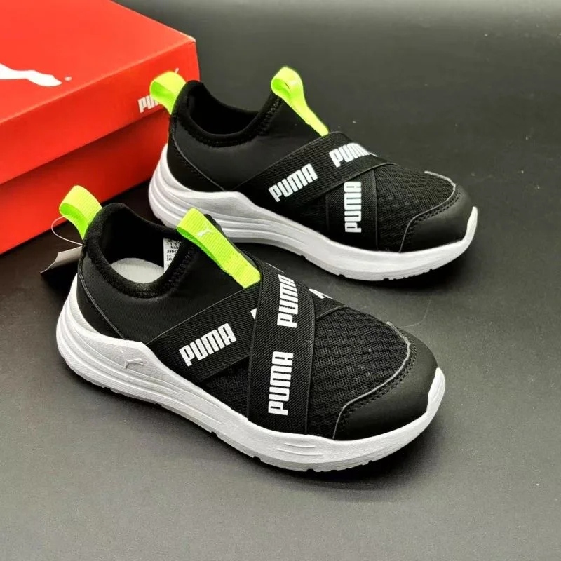 Accurate model PUMA SHOES