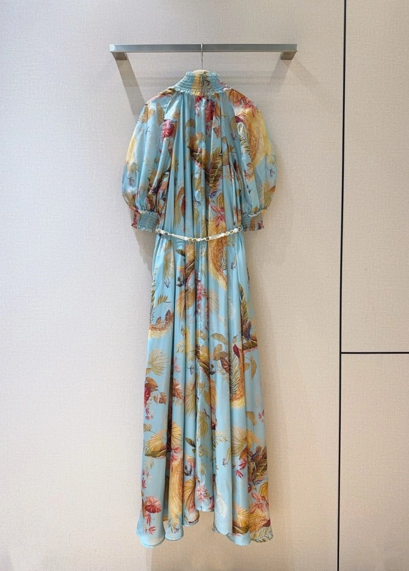 Accurate model Palm Angles Dress