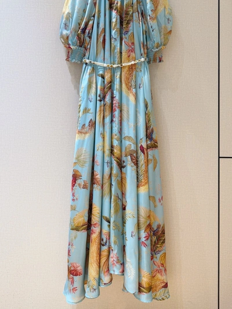 Accurate model Palm Angles Dress