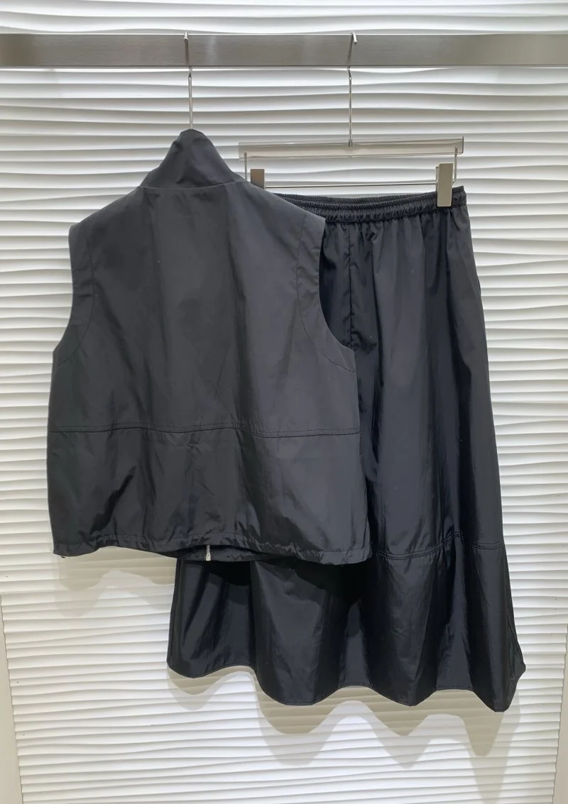 Budget-friendly Philipp Plein Dress Suits