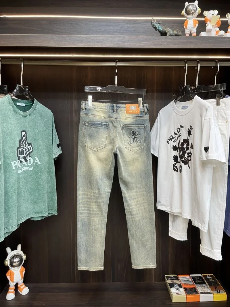 Budget-friendly Philipp Plein Jeans