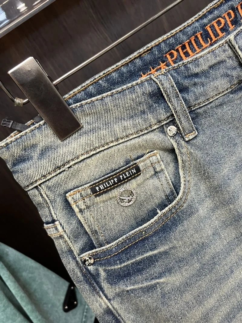 Budget-friendly Philipp Plein Jeans