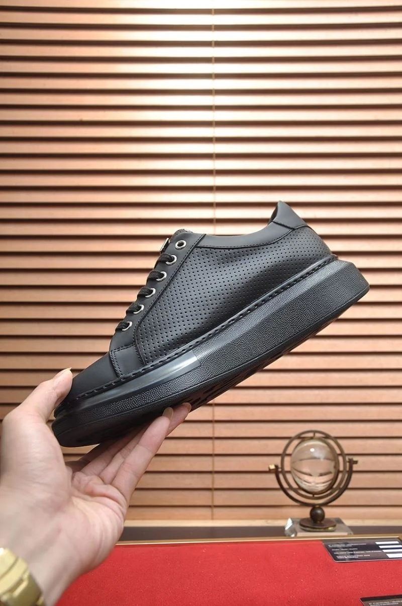 Accurate model Philipp Plein Shoes