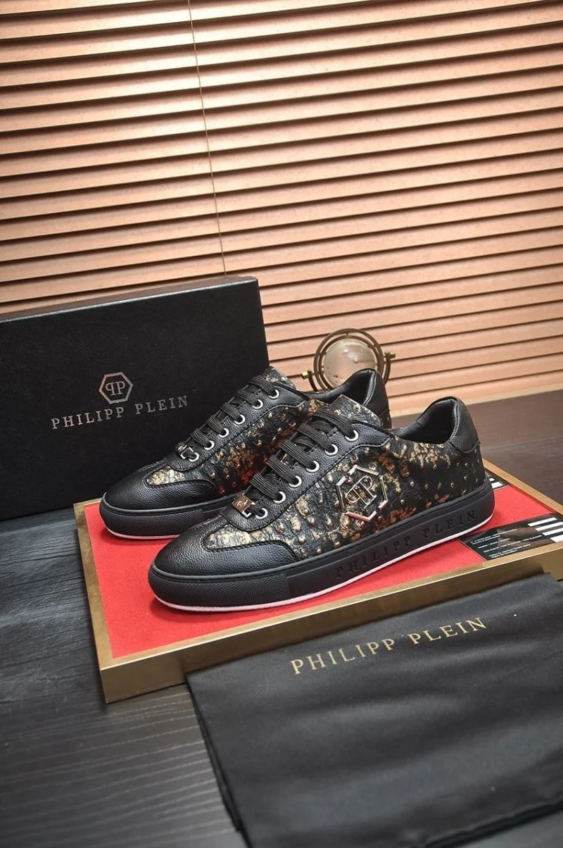 Accurate model Philipp Plein Shoes